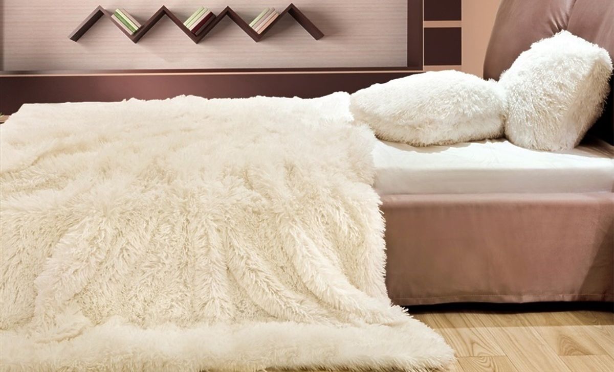 ELMO CREAM Blanket/Bed Throw - banaby.ie